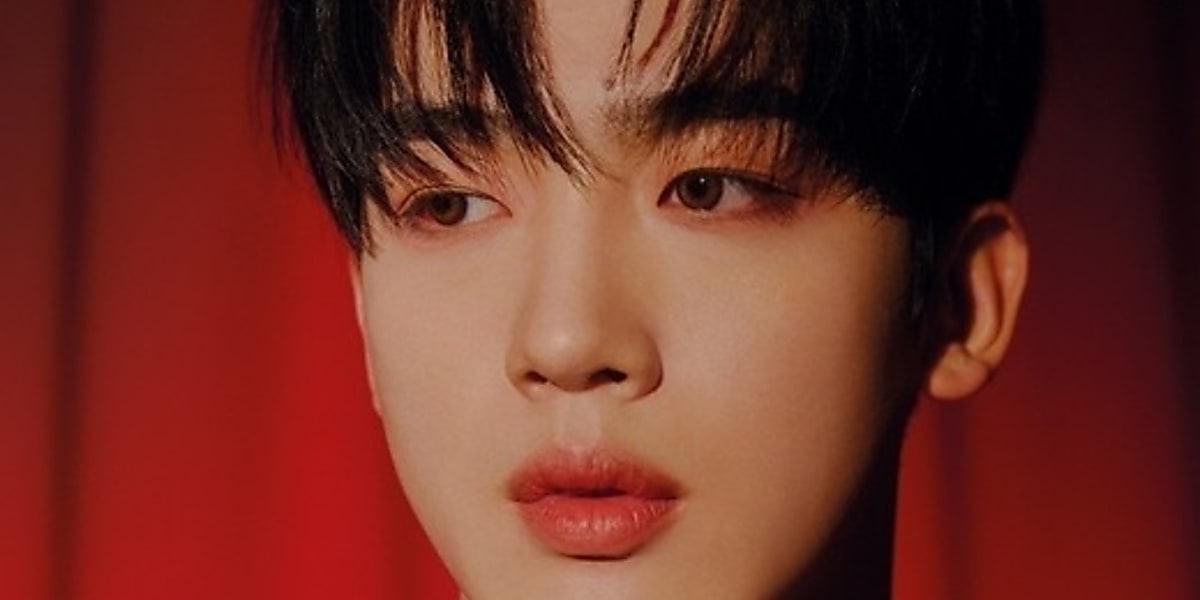 WEi キム・ヨハン、ソロアルバム「Illusion」セクシーな魅力漂う新たなコンセプトフォトを公開 - Kstyle