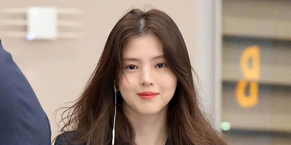 【PHOTO】ハン・ソヒ、ファッションウィークを終えてフランスから帰国（動画あり） - Kstyle