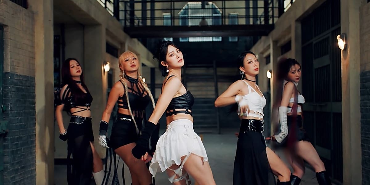 EXID、契約終了後に完全体でカムバック！タイトル曲「FIRE」のMVを公開…圧倒的なカリスマ性をアピール - Kstyle