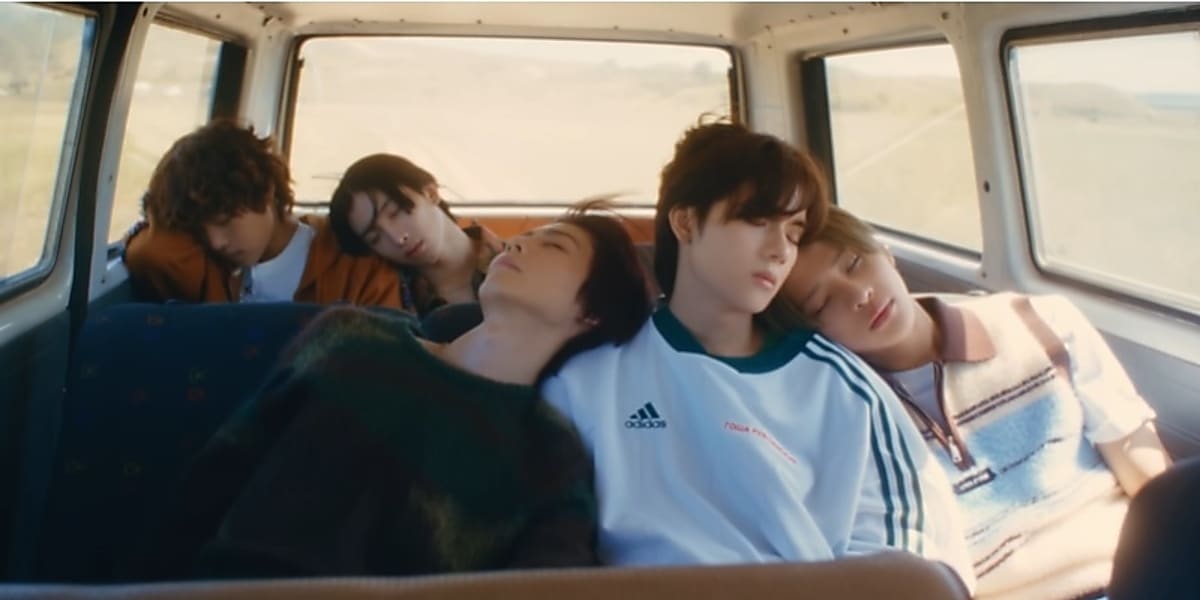 新人ボーイズグループPOW、プレデビュー曲「Favorite」MV公開…輝かしい青春の物語 - Kstyle