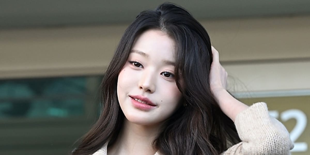 【PHOTO】IVE ウォニョン、ファッションショーのためフランスへ出国（動画あり） - Kstyle