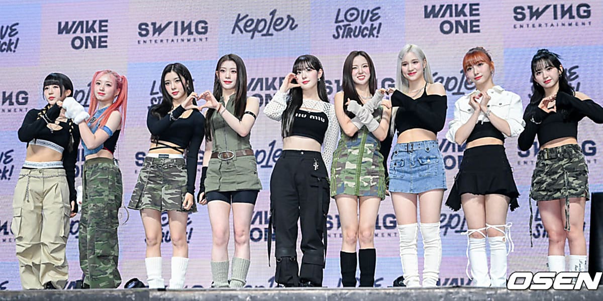 【PHOTO】Kep1er、4thミニアルバム「LOVESTRUCK！」発売記念ショーケースを開催 - Kstyle