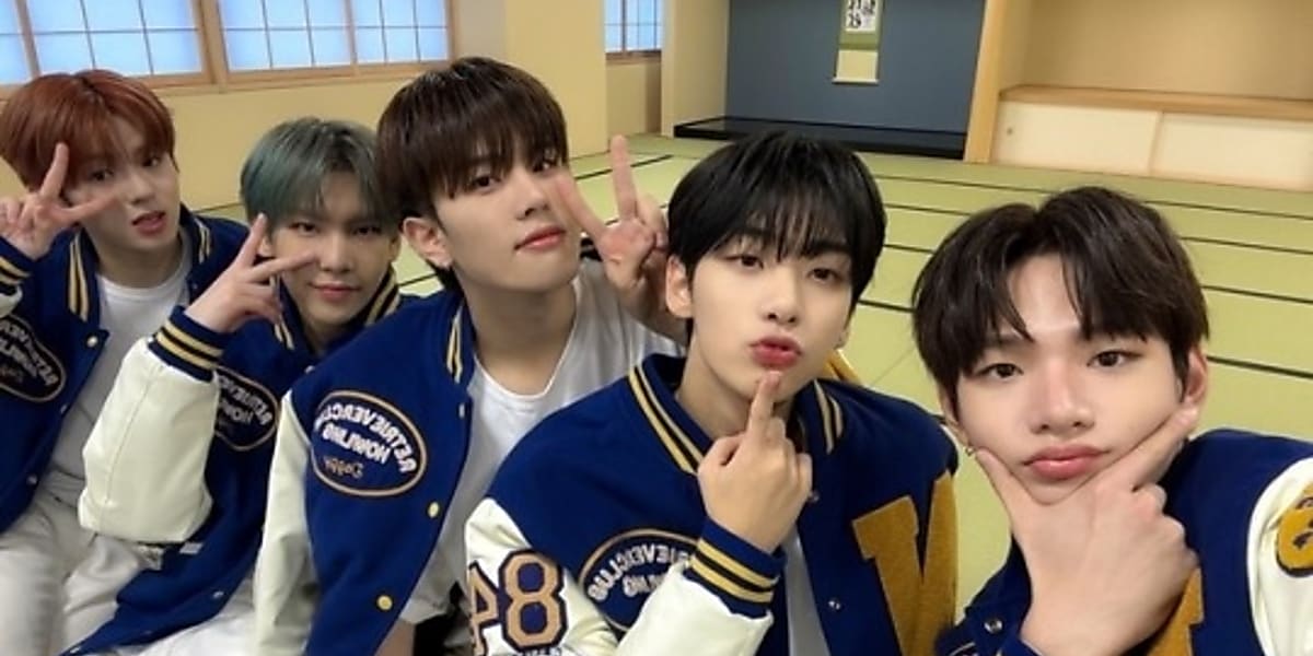 RBWの新人ボーイズグループNXD、東京の学校をサプライズ訪問！未発売の新曲からJ-POPまで…ステージに熱い反響 - Kstyle