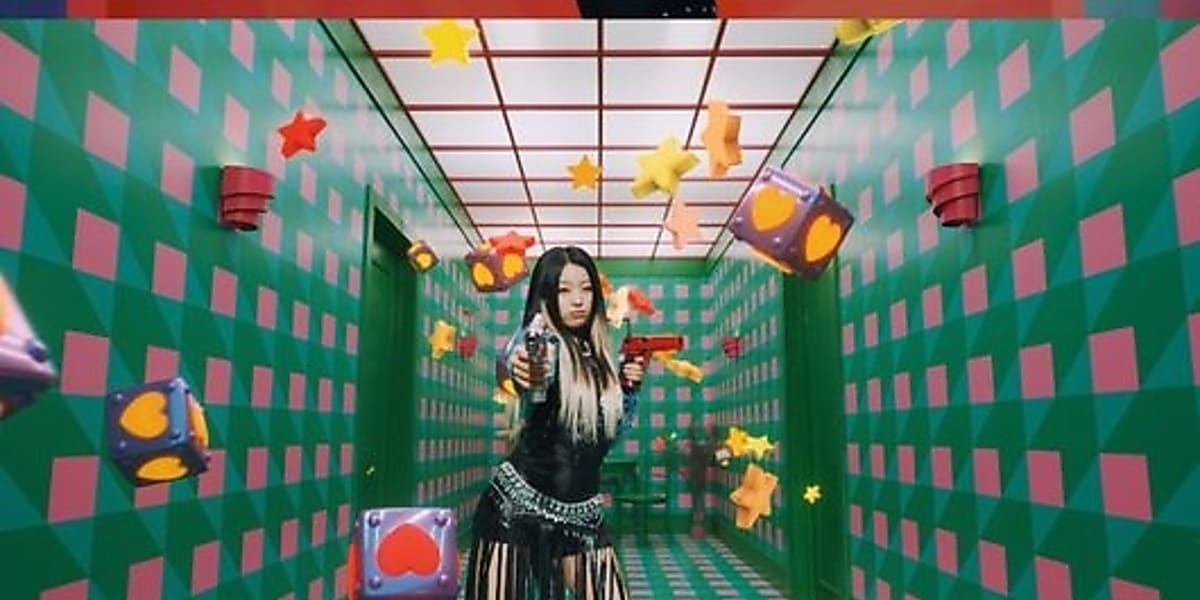 Lapillus、タイトル曲「GRATATA」MV公開…クセになるメロディとポイントダンスに注目 - Kstyle