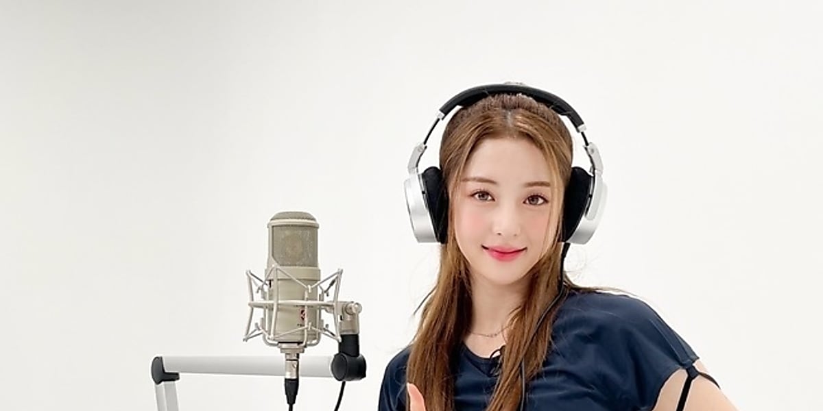 Le Sserafim ホ・ユンジン、優れたライブの実力でファンを魅了…イ・スンユンも絶賛「歌声がすごい」 Kstyle