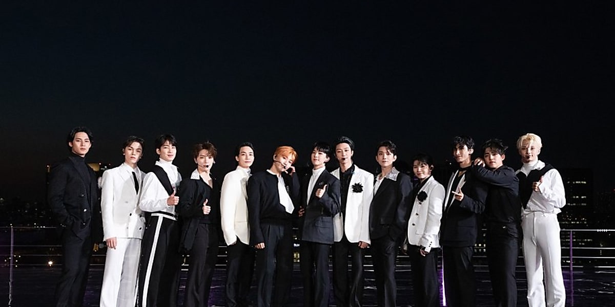 SEVENTEEN「2022 FNS歌謡祭」でスペシャルパフォーマンスを披露！お台場の絶景をバックに感動の声 - Kstyle
