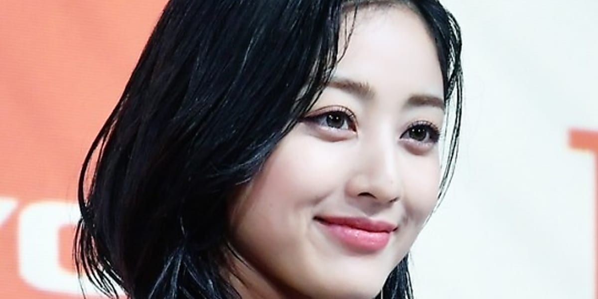 TWICE ジヒョ、JYP入社19年目でついにソロデビュー！事務所の提案を拒否も？メンバーの反応にも言及（総合） - Kstyle