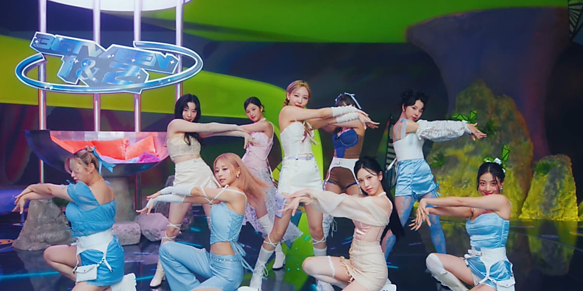 TWICE、タイトル曲「Talk that Talk」MV公開…中毒性のある愛らしいメッセージ - Kstyle