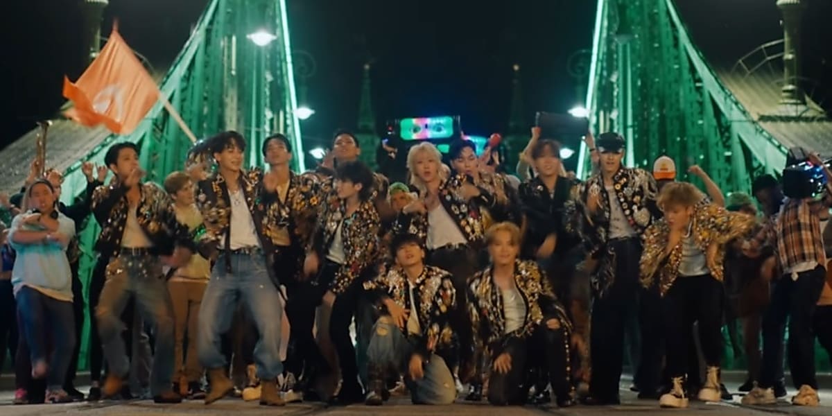 SEVENTEEN、タイトル曲「God of Music」MV公開…楽しいリズムのサビにも注目 - Kstyle