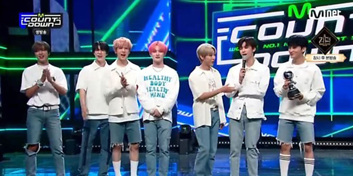 NCT DREAM、2週連続で「M COUNTDOWN」1位を獲得“ファンの皆さんに感謝する” - Kstyle