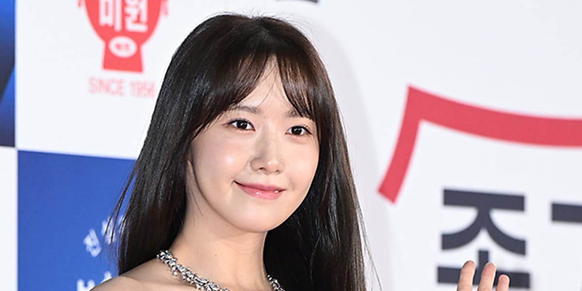 【PHOTO】少女時代 ユナ＆IU＆キム・ヘスら「第43回青龍映画賞」レッドカーペットに登場（動画あり） - Kstyle