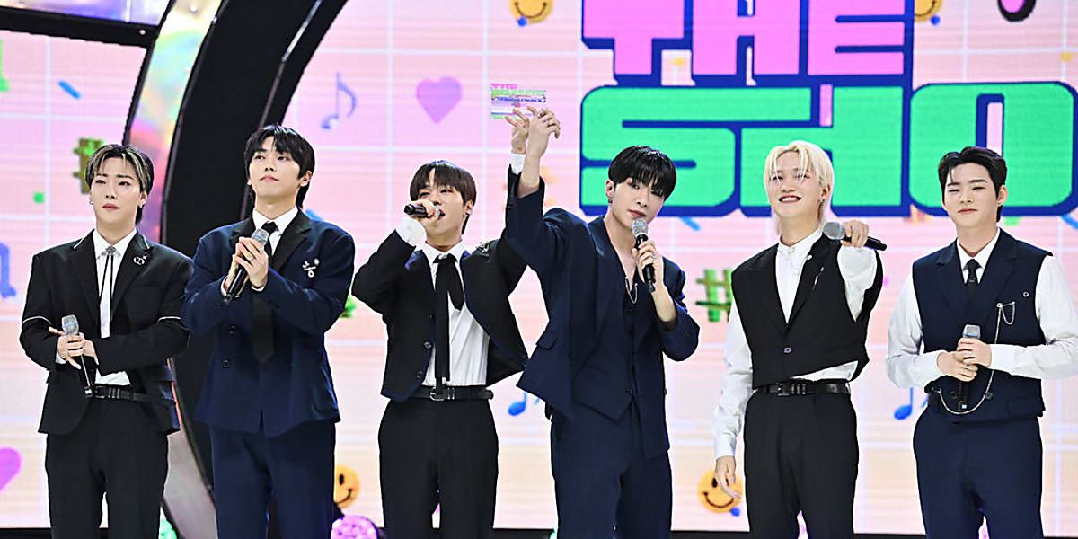 【PHOTO】ONF、4/16放送の「THE SHOW」で1位を獲得！ - Kstyle