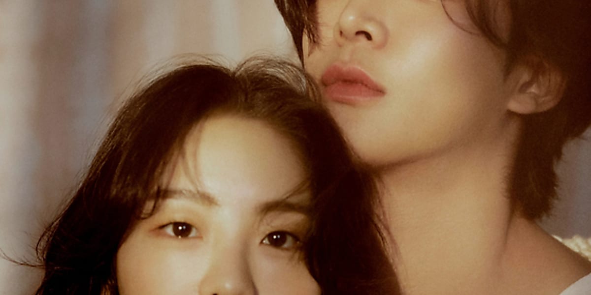 SF9 ロウン、チョ・イヒョンをバックハグ！本物のカップルのようなグラビアを公開 - Kstyle