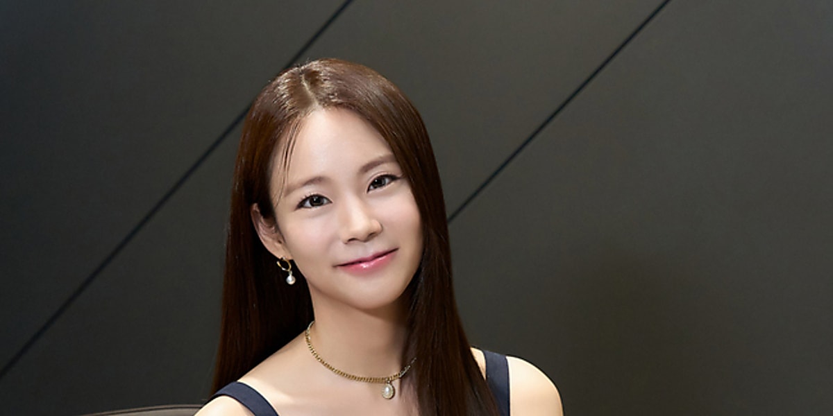 KARA スンヨン、映画「壁越しの彼女」で演じた役に共感“悪質なコメントを見てストレスを感じた” - Kstyle