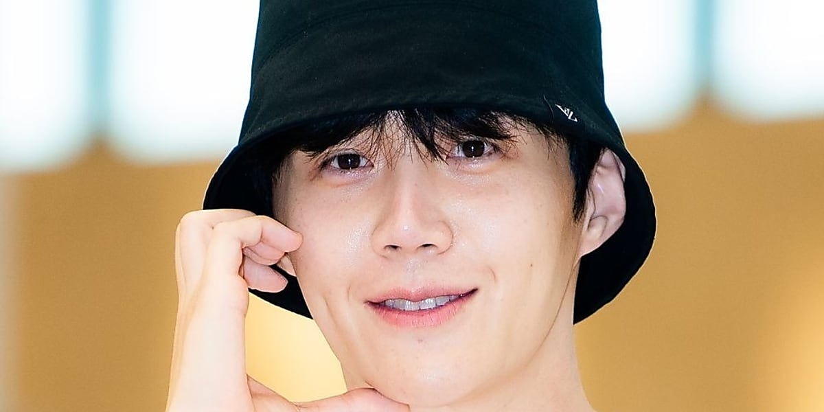 【photo】キム・ソンホ、aaaコンサート「男神」のため日本へ…お茶目な頬ハート Kstyle